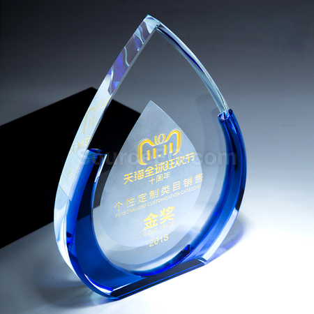 Water Drop Award - Corporate Gifts Supplier in Malaysia - Source EC